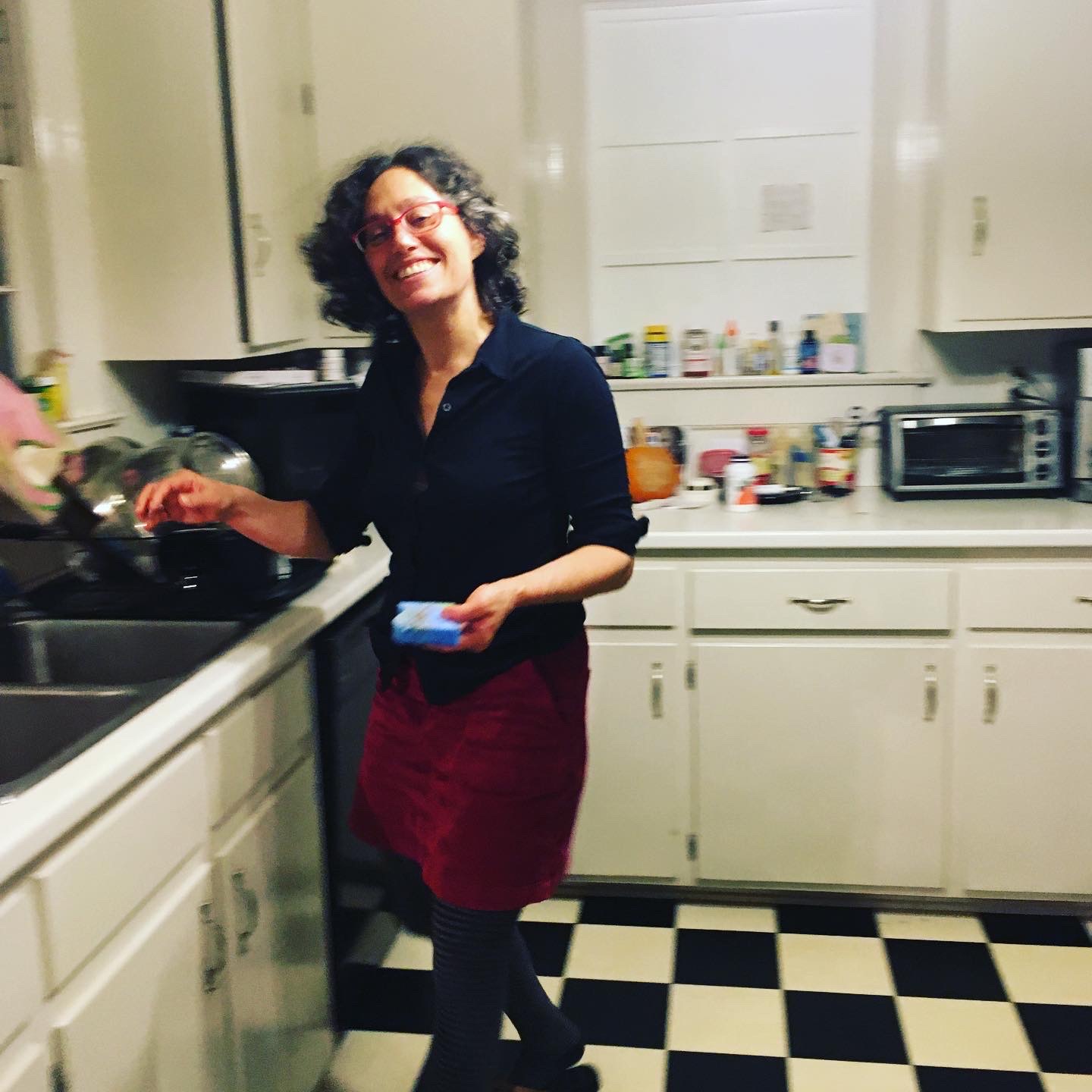 Amanda Abrams | Bio and contact